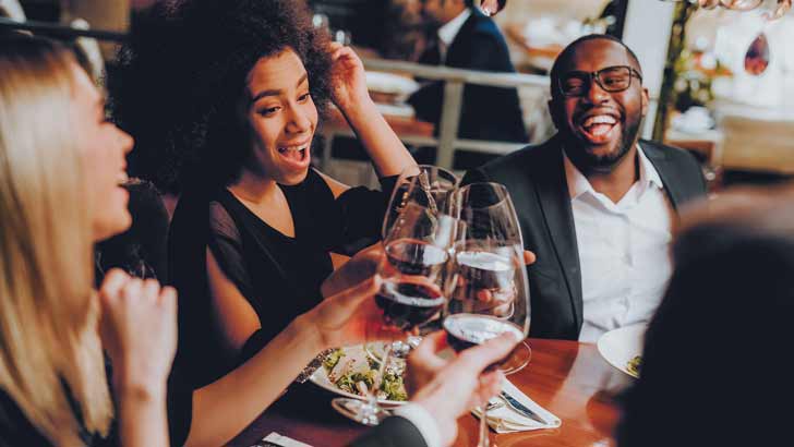 Eight tips for eating out without blowing your budget | Money magazine