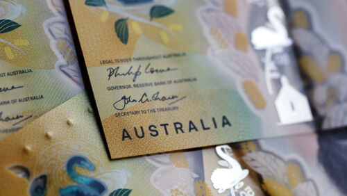 Why some Aussies are paying thousands to lock in their mortgage rate ...