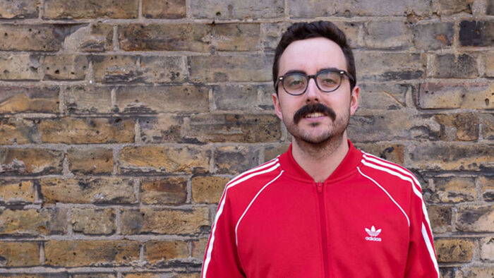 'When it comes to investing, I'm the drunk heckler yelling at the ...