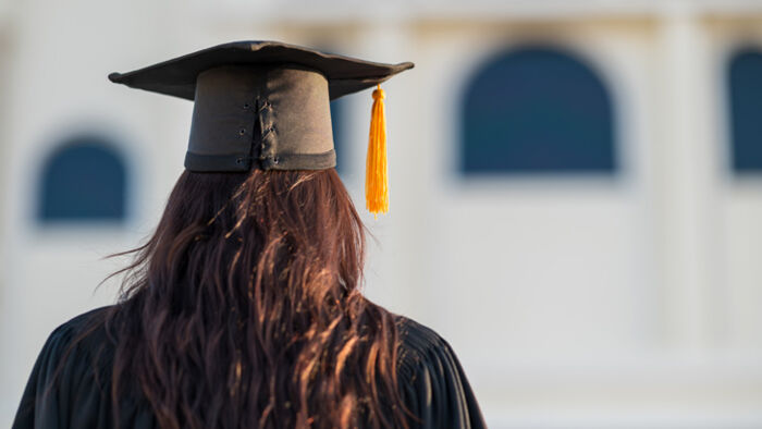 Should you pay off your HECS before June 1? | Money magazine